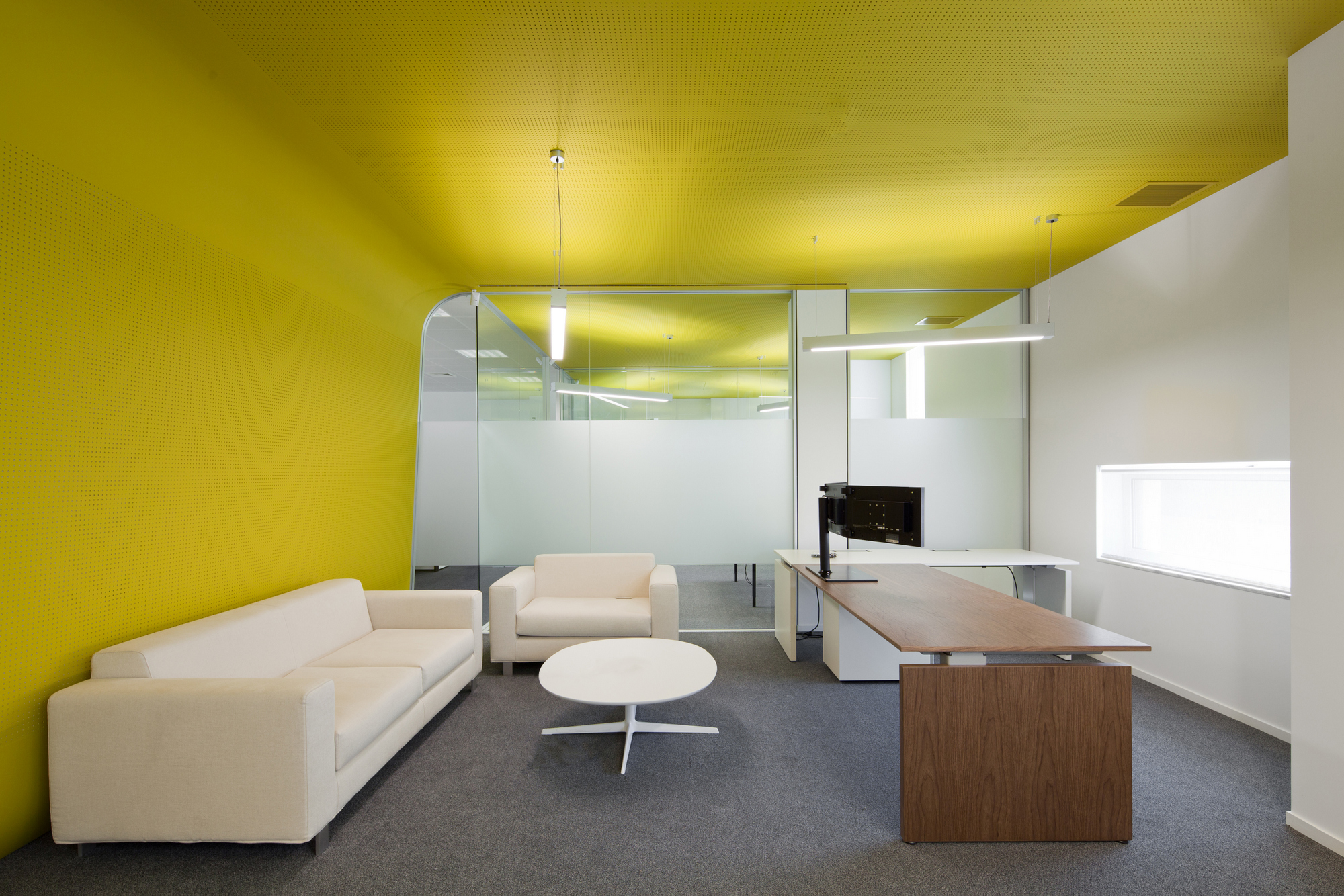 Fraunhofer Portugal's New Retro-Linear Offices | Office Snapshots
