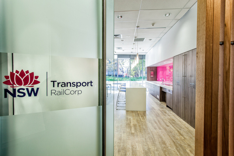 Check Out the Offices of the New South Wales RailCorp | Office Snapshots