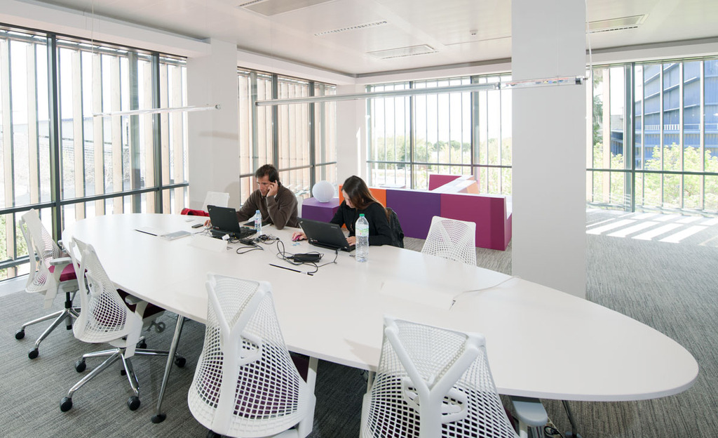 Inside Microsoft's New Lisbon Offices | Office Snapshots