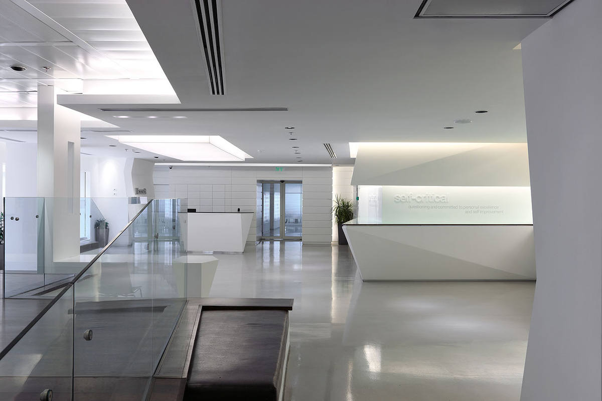 Microsoft Israel's New Lobby and Dining Room | Office Snapshots