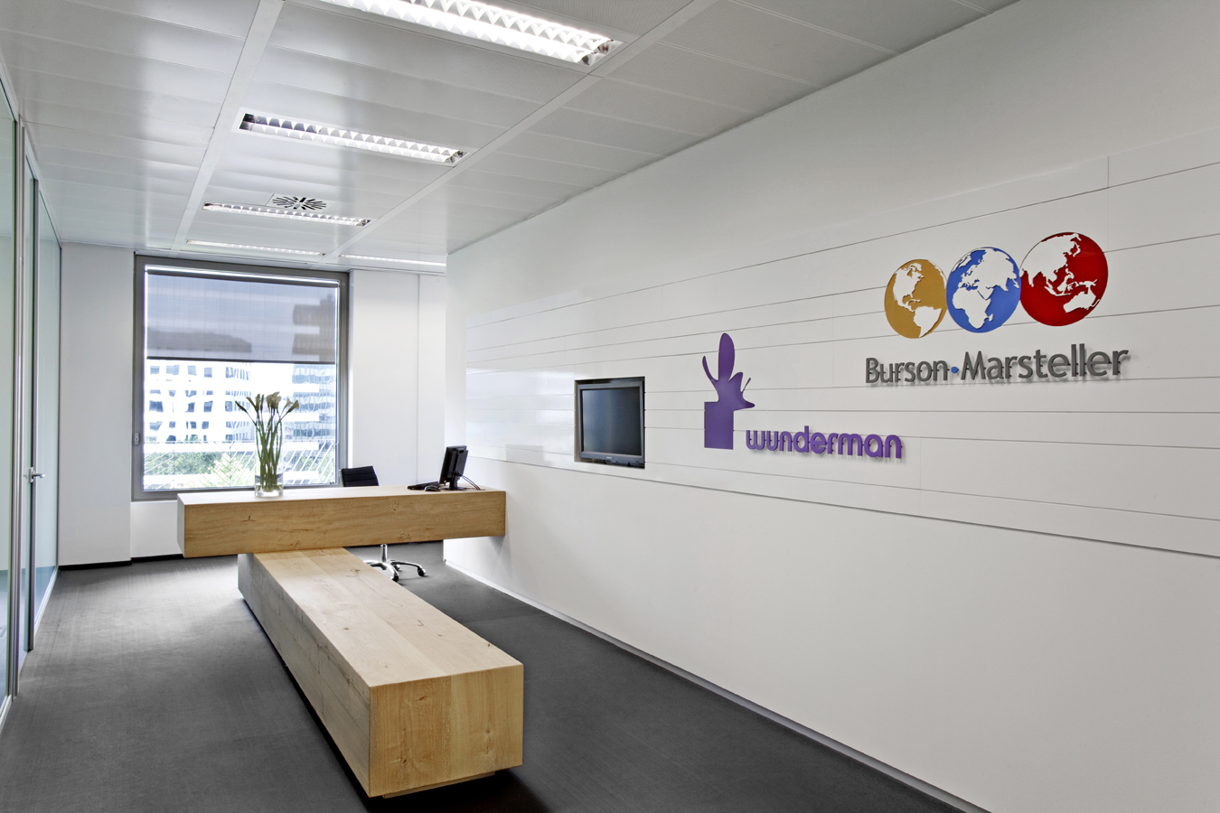 Wunderman & Burston.Marsteller Barcelona Head Office | Office Snapshots