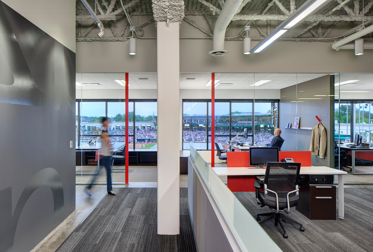 Carson Boxberger's Open Plan Law Offices | Office Snapshots