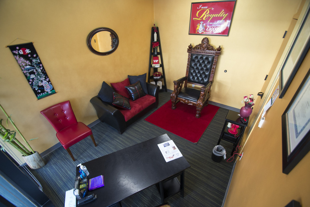 The New Zappos Downtown Las Vegas Headquarters | Office Snapshots