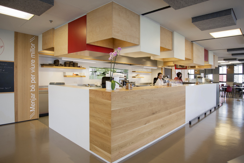 Agbar's Barcelona Corporate Cafeteria | Office Snapshots