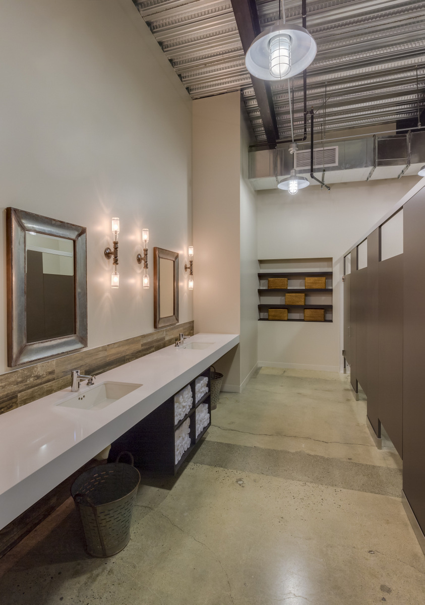 Iron Construction's Sunnyvale Headquarters / AAI | Office Snapshots