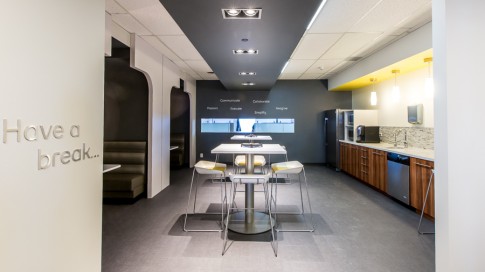 Bell Media's Toronto Offices / Mayhew | Office Snapshots