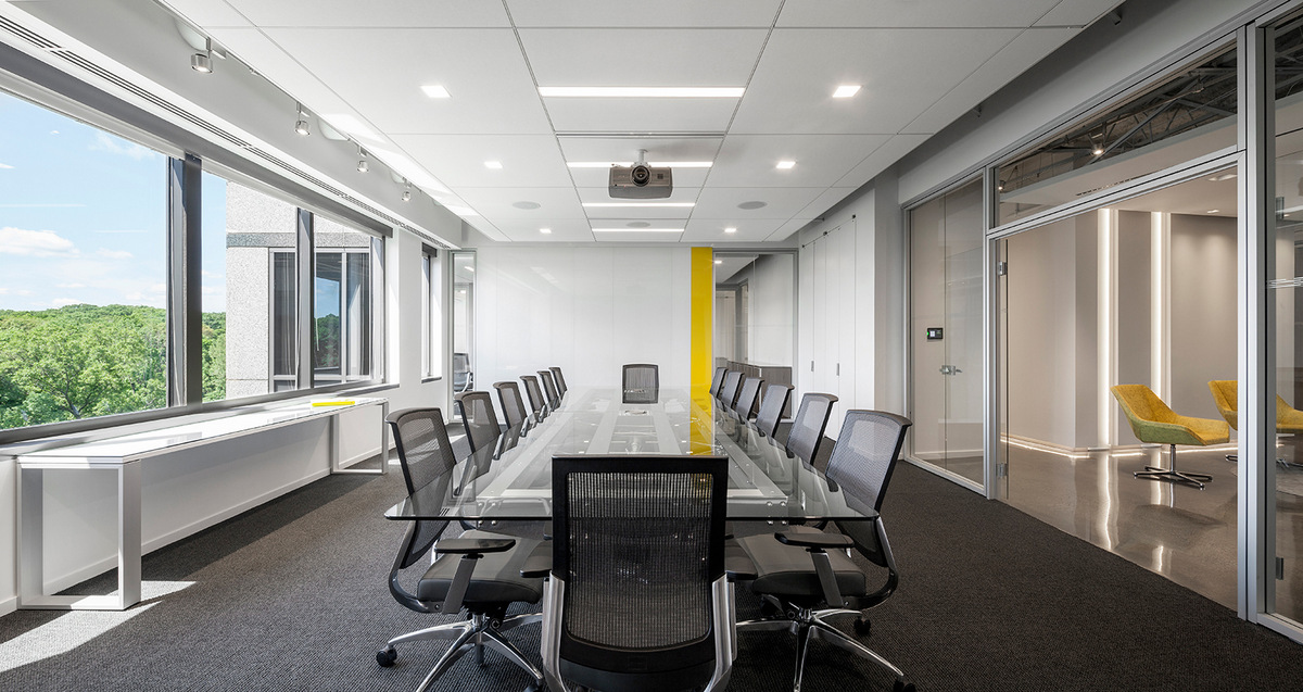 Skanska's USA Building Headquarters | Office Snapshots
