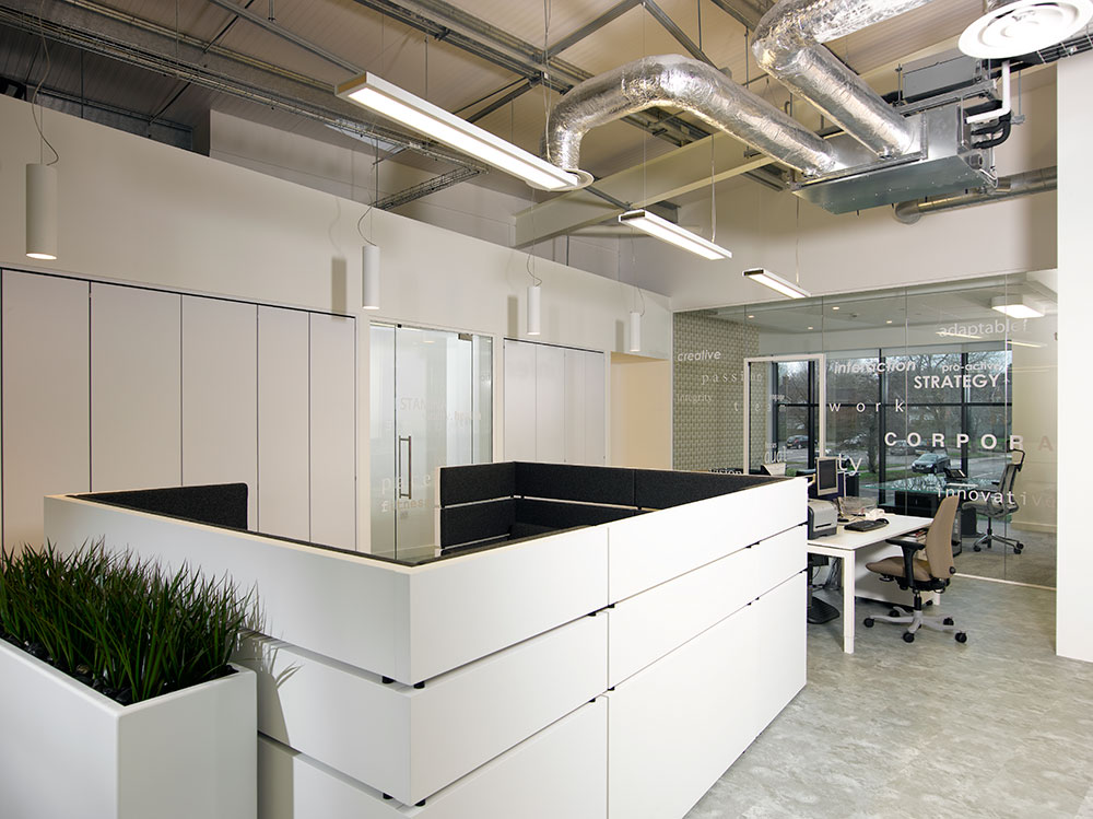 Paramount Interiors' Cardiff Showoffice | Office Snapshots