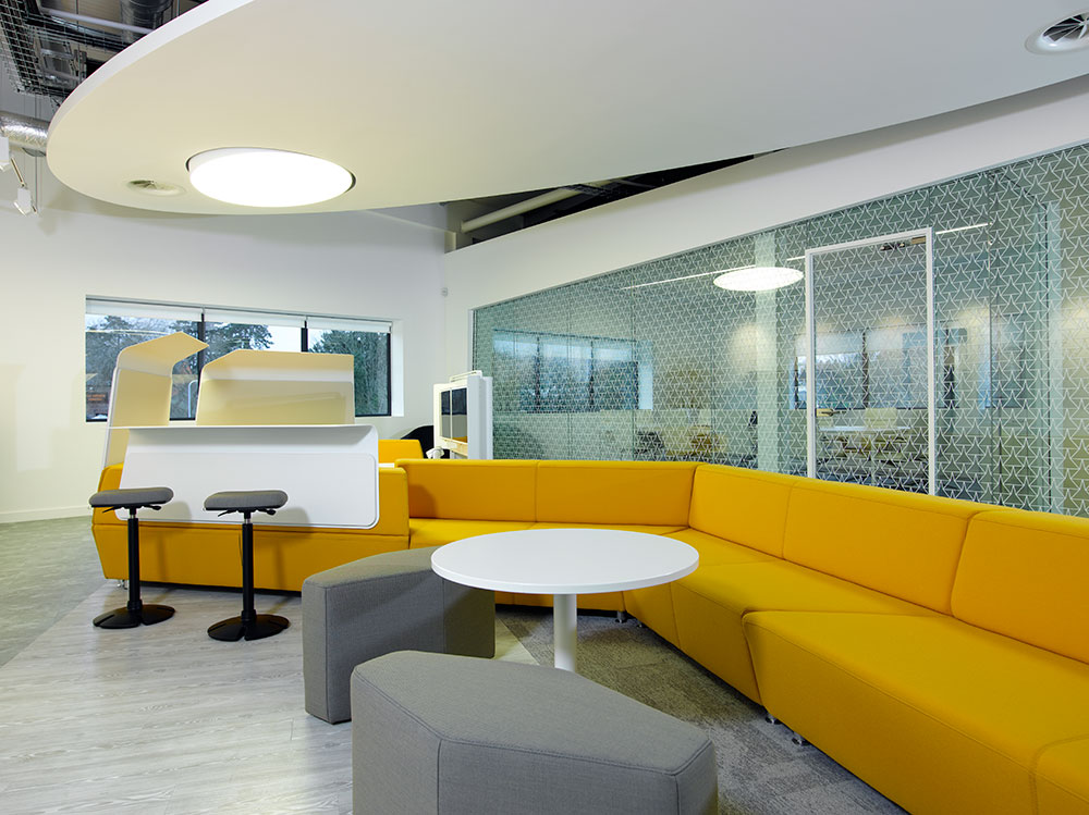 Paramount Interiors' Cardiff Showoffice | Office Snapshots