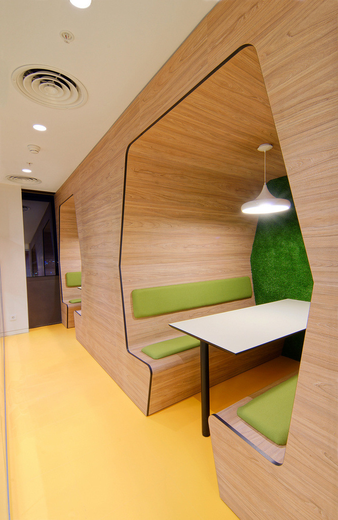 LEGO - Istanbul Offices | Office Snapshots