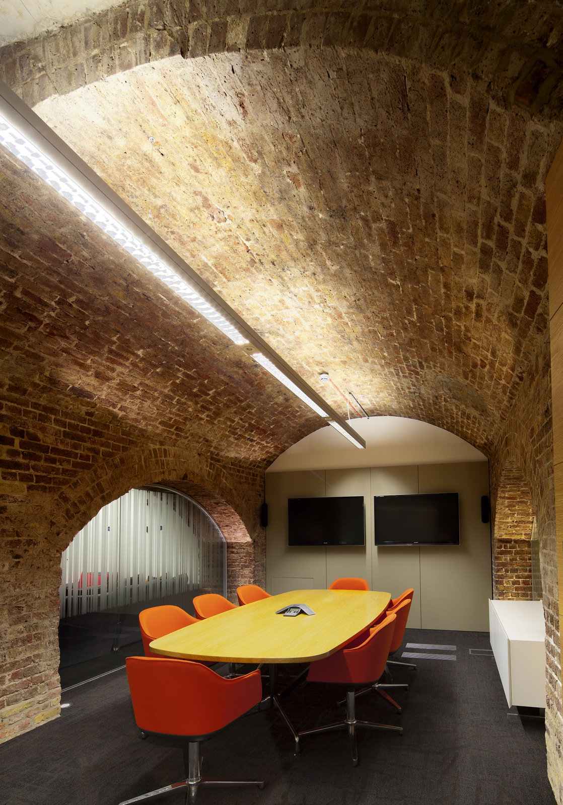 Jones Knowles Ritchie - London Offices | Office Snapshots