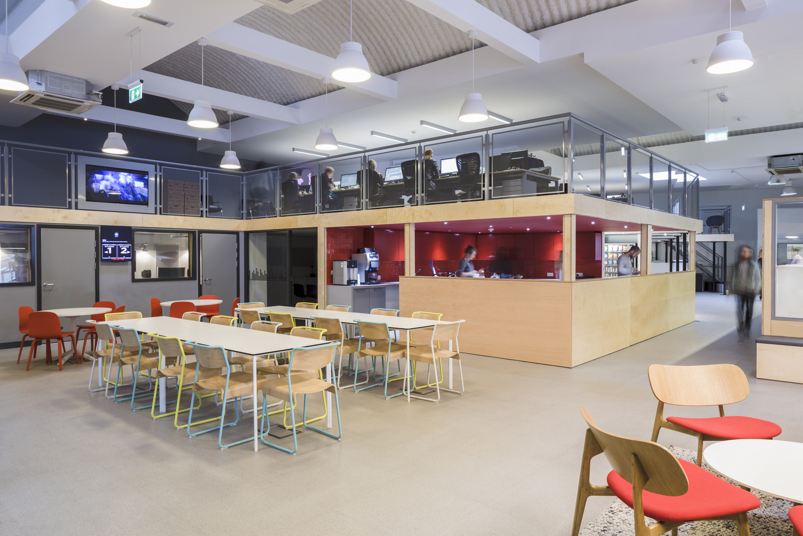 Ministry of Sound - London Offices | Office Snapshots