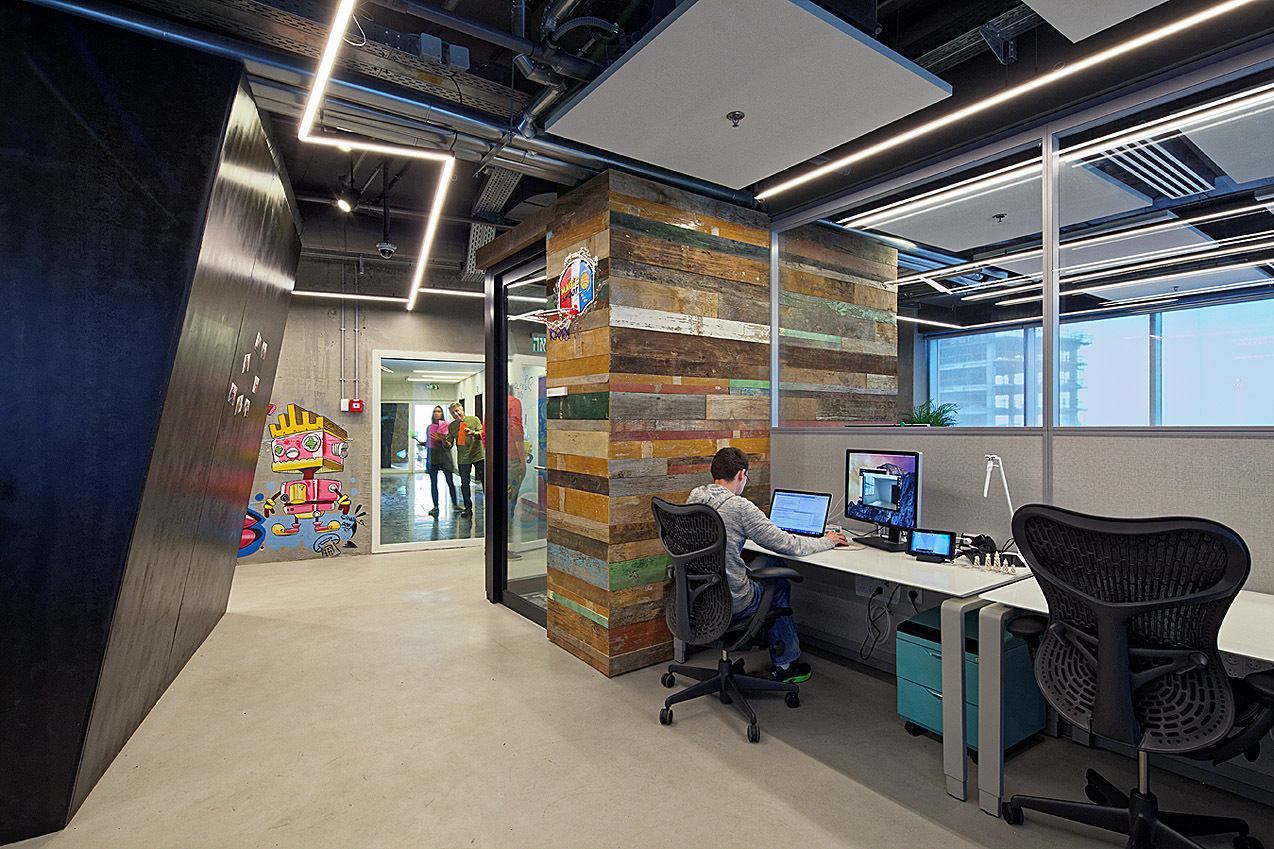 Autodesk - Tel Aviv Phase 2 Office Expansion | Office Snapshots