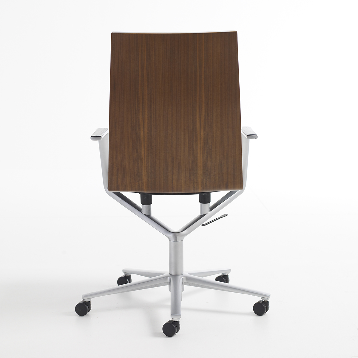 Davis Furniture Sola | Office Snapshots