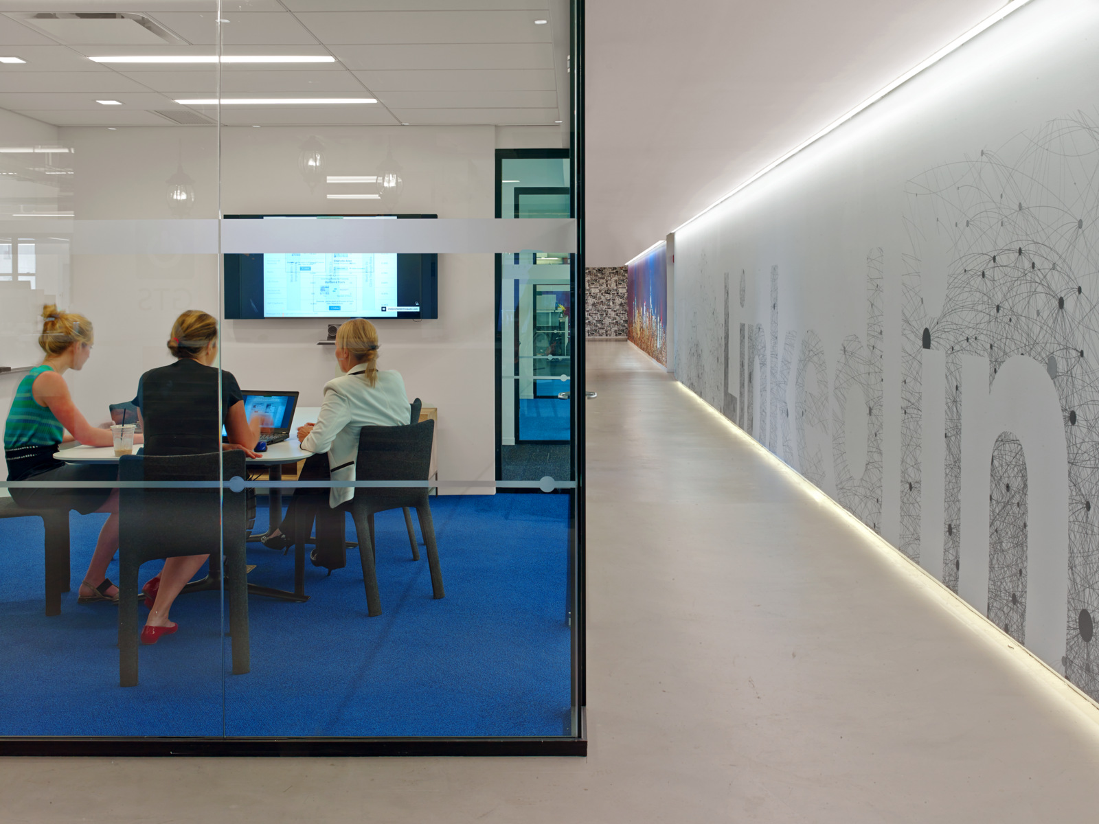 LinkedIn - New York City Offices | Office Snapshots