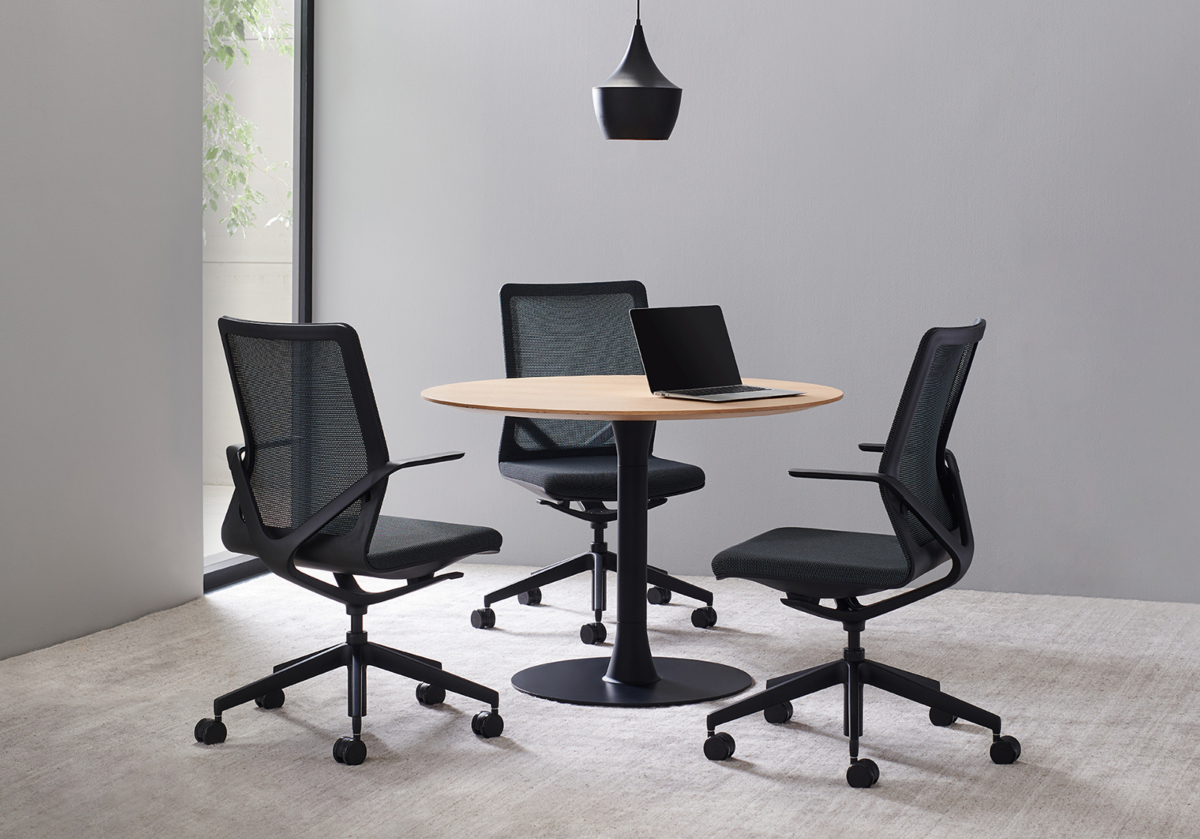 Davis Furniture Linq | Office Snapshots