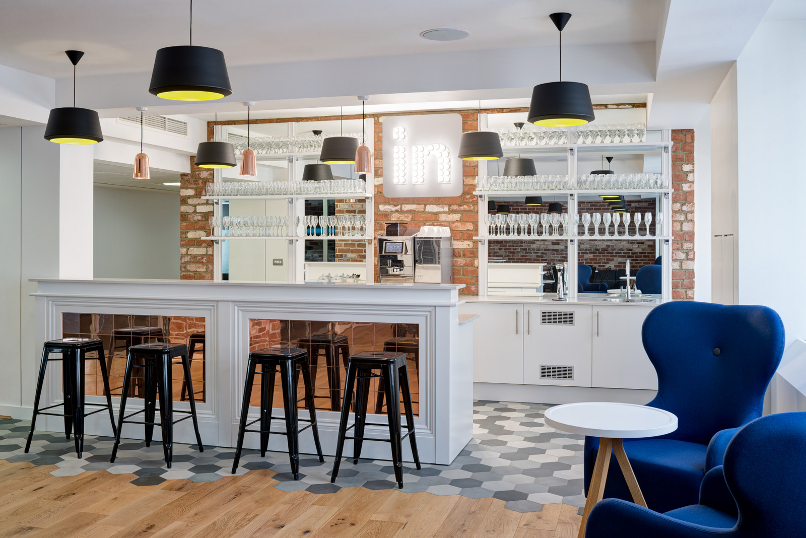 LinkedIn - London Offices | Office Snapshots