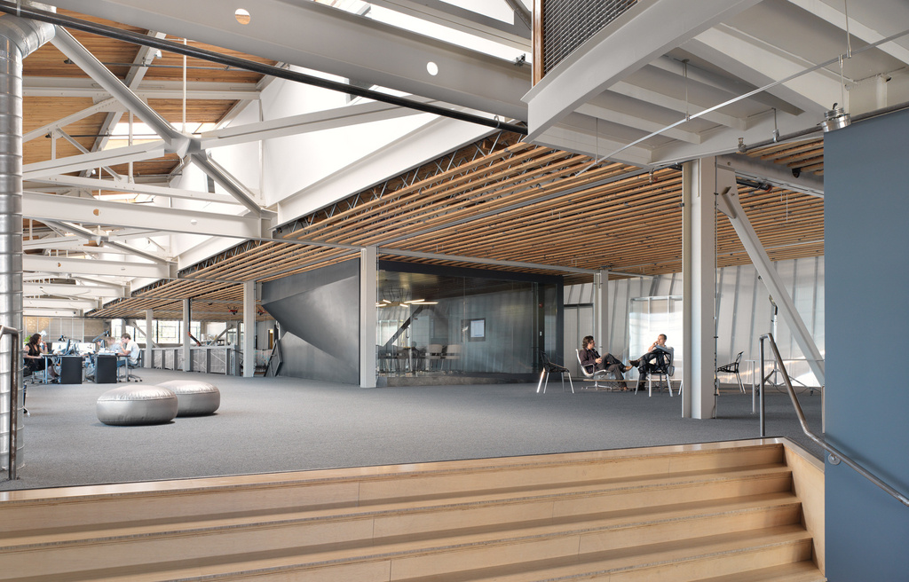 Obscura Digital / IwamotoScott - San Francisco Offices | Office Snapshots