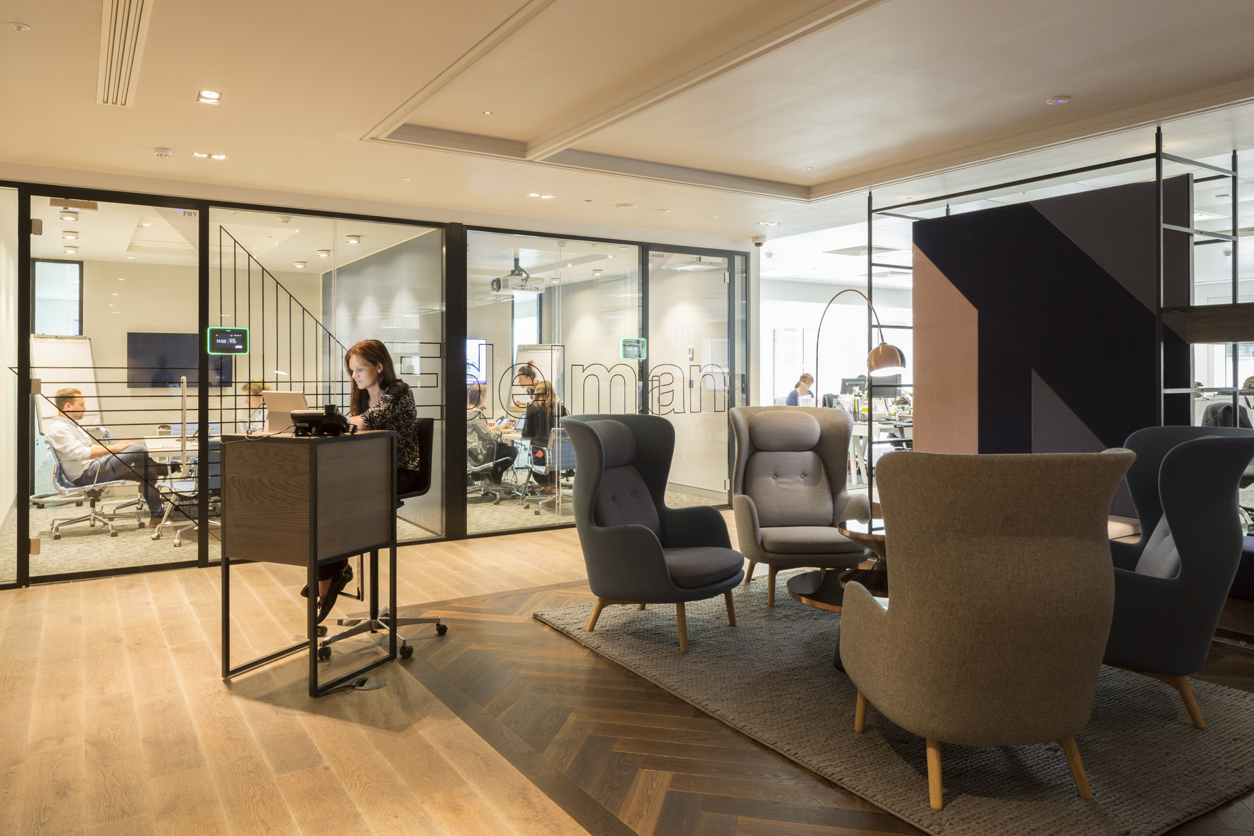 Edelman_004.jpg (1800×1200)