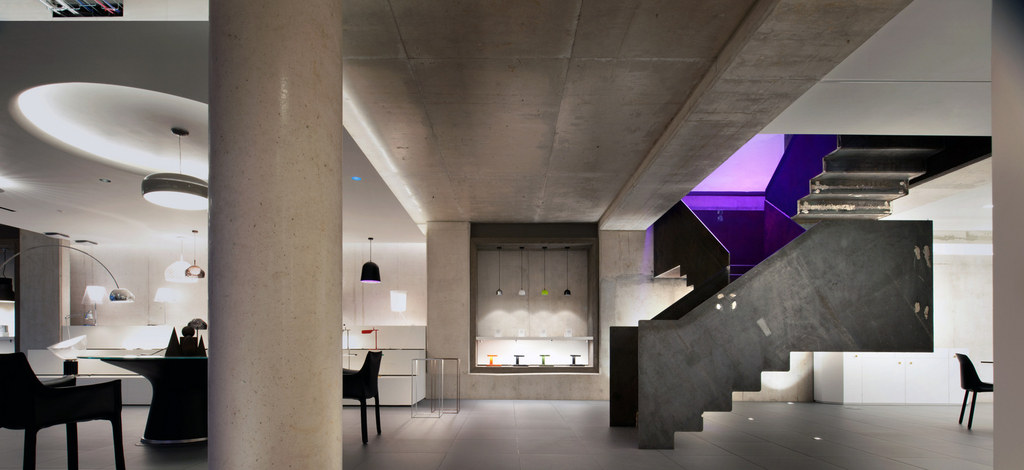 Atrium - London Showroom | Office Snapshots