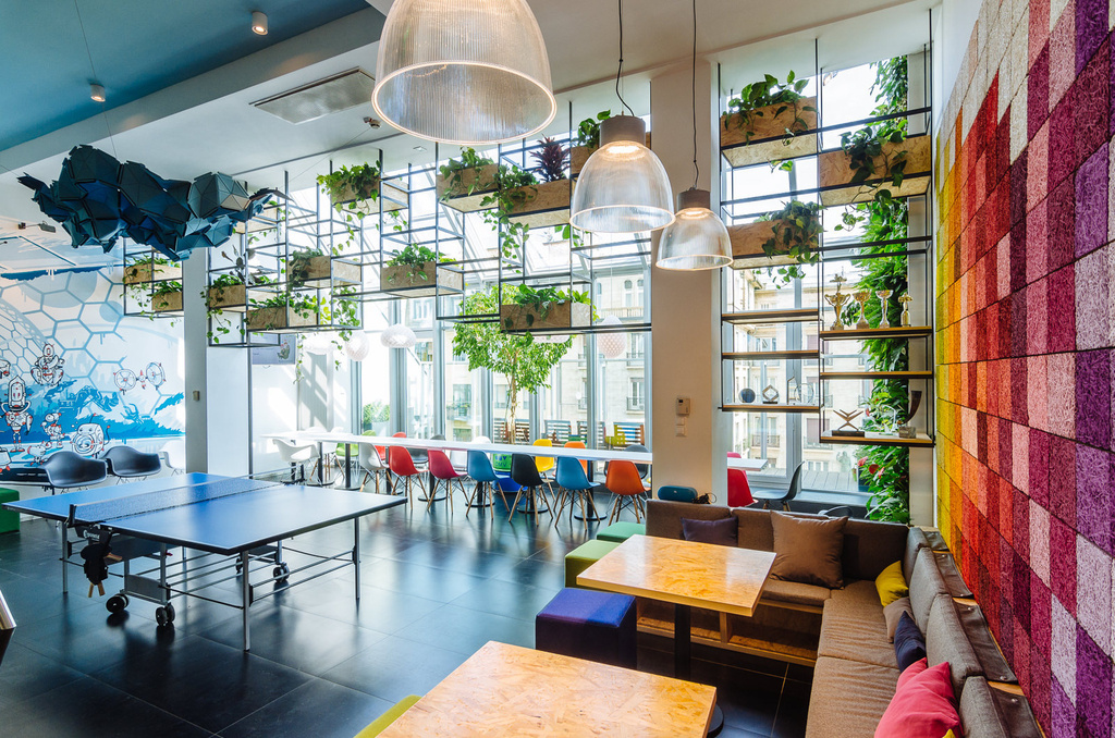 Skyscanner - Budapest Offices | Office Snapshots