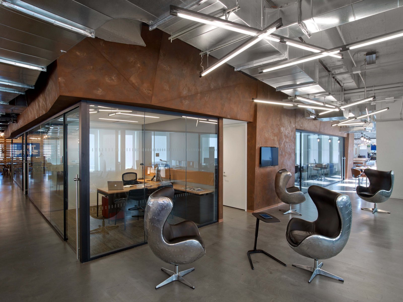 Condé Nast Entertainment Offices - New York City | Office Snapshots