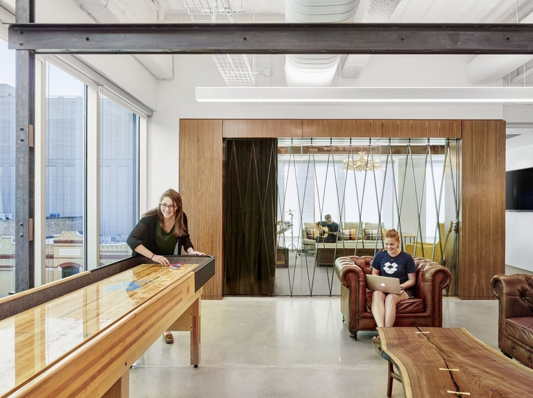 Dropbox Offices - Austin | Office Snapshots