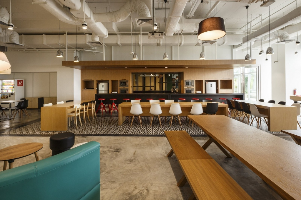 NTUC Fairprice Offices - Singapore | Office Snapshots