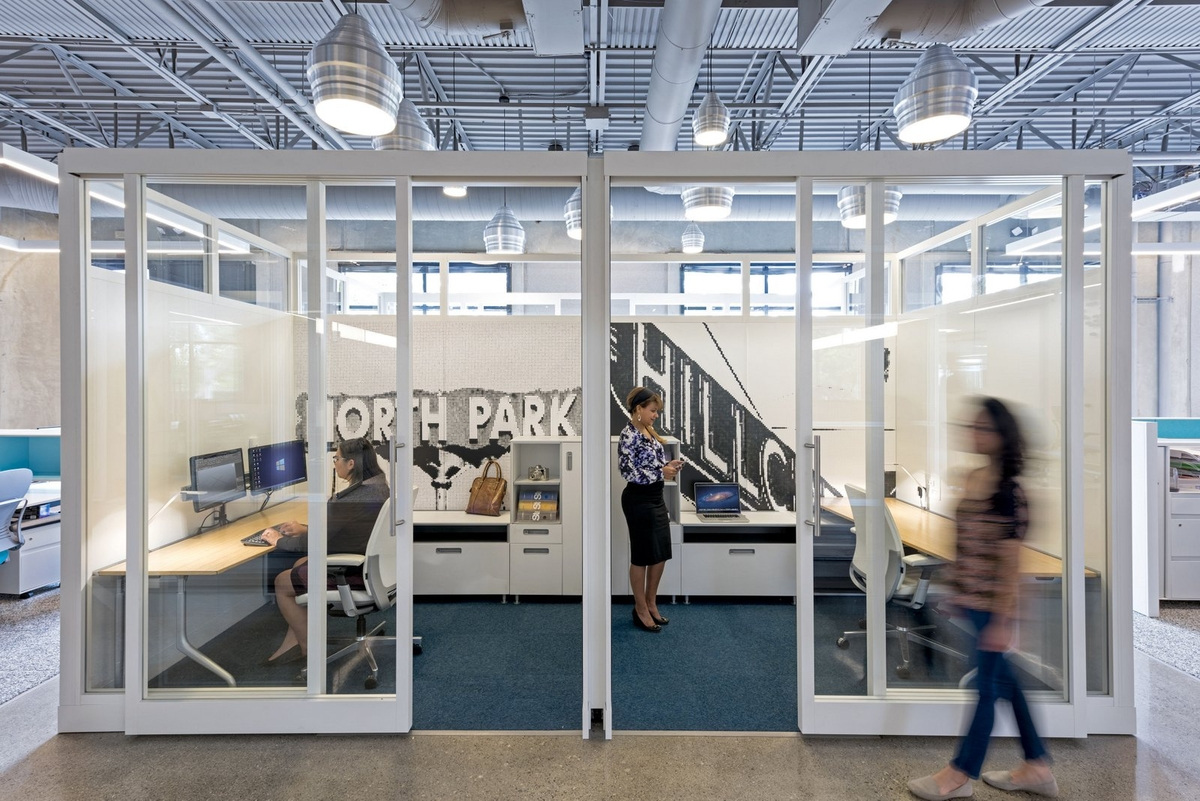 BKM Headquarters and Showroom - San Diego | Office Snapshots