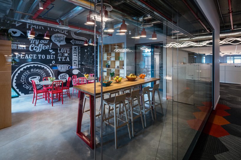 Broadcom Offices - Yakum | Office Snapshots