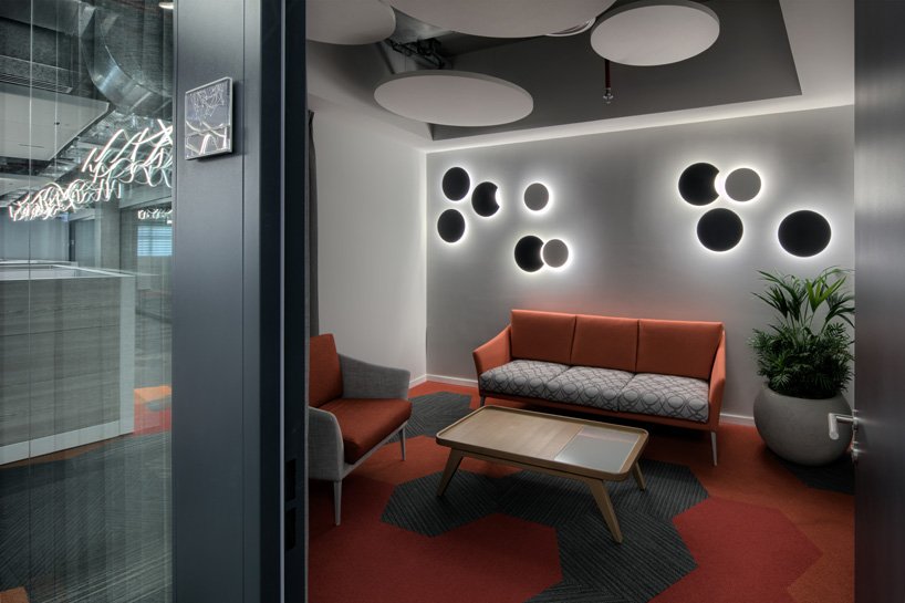 Broadcom Offices - Yakum | Office Snapshots