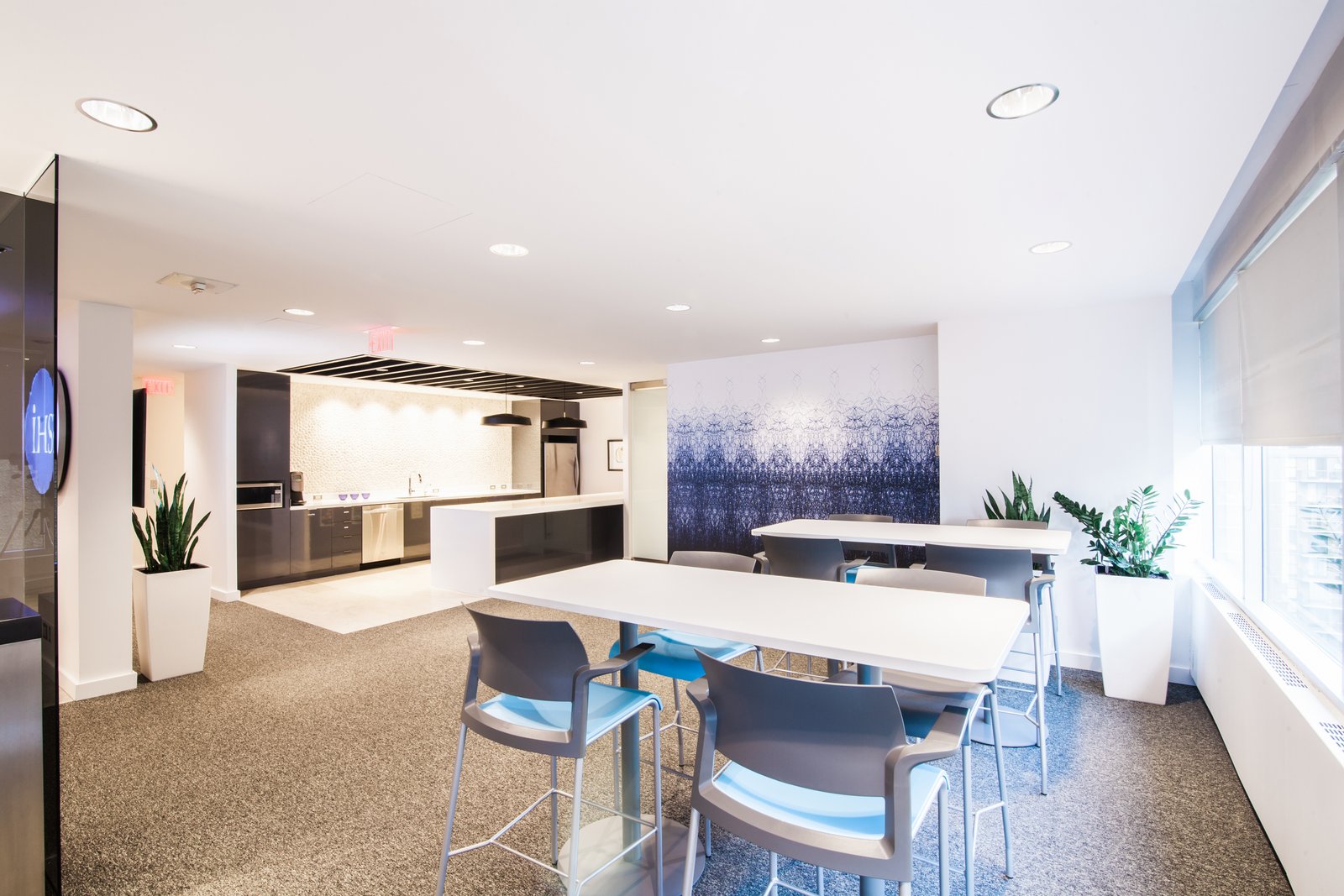 IHS Offices - Calgary | Office Snapshots