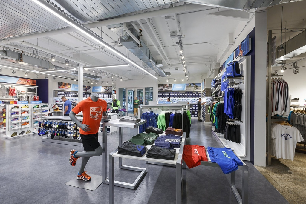 ASICS America Headquarters - Irvine | Office Snapshots