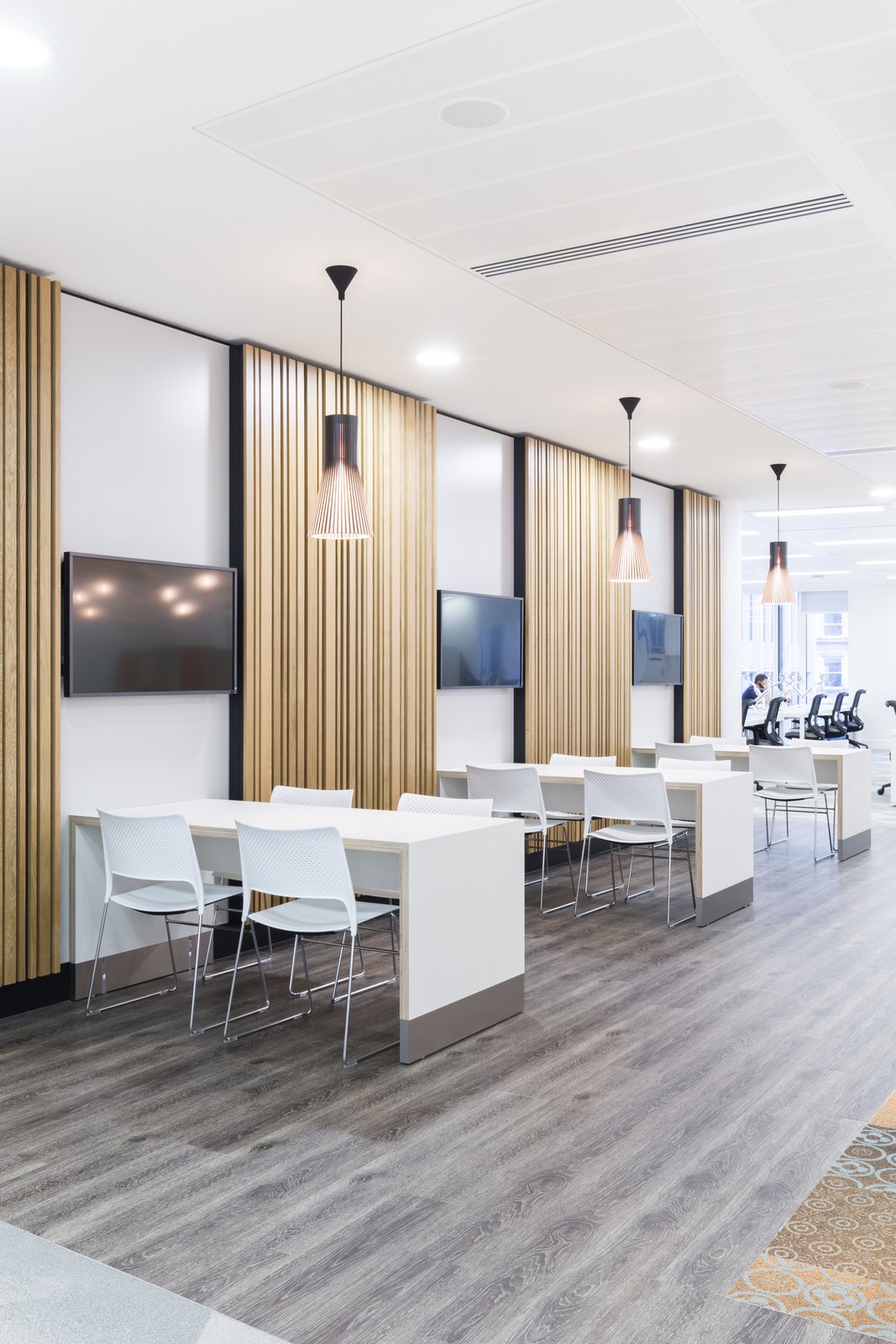 Paragon Interserve Offices - London | Office Snapshots