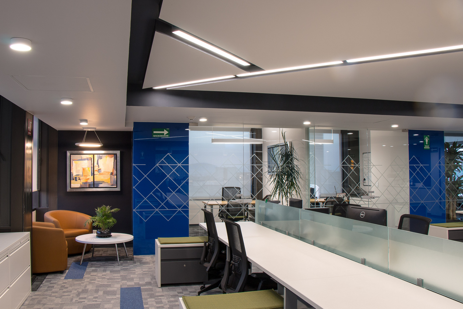 Arrow Electronics Offices - Mexico City | Office Snapshots
