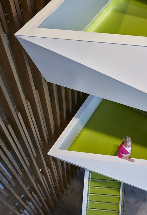 Deloitte Offices - Montreal | Office Snapshots