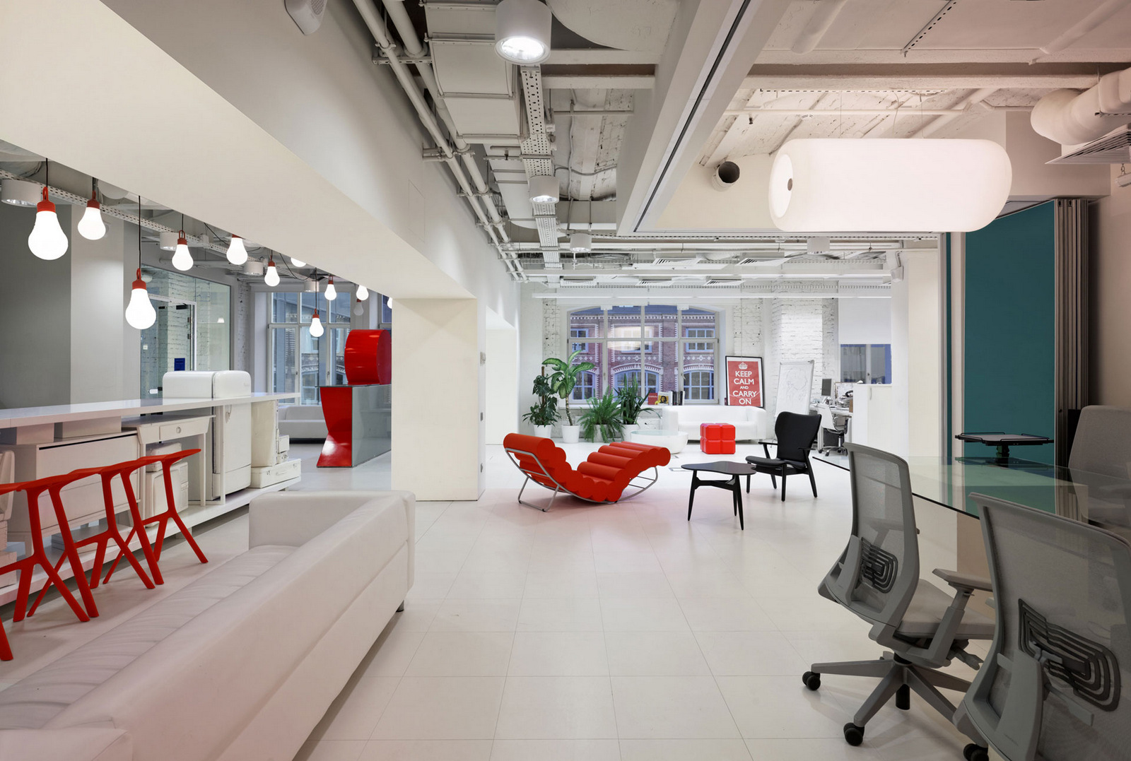 Saatchi & Saatchi Russia Offices - Moscow | Office Snapshots