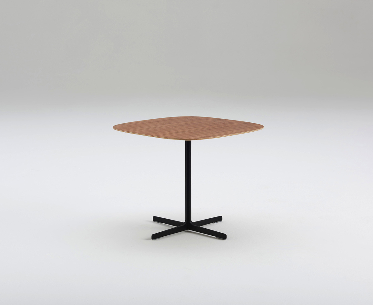 Davis Furniture Poise | Office Snapshots