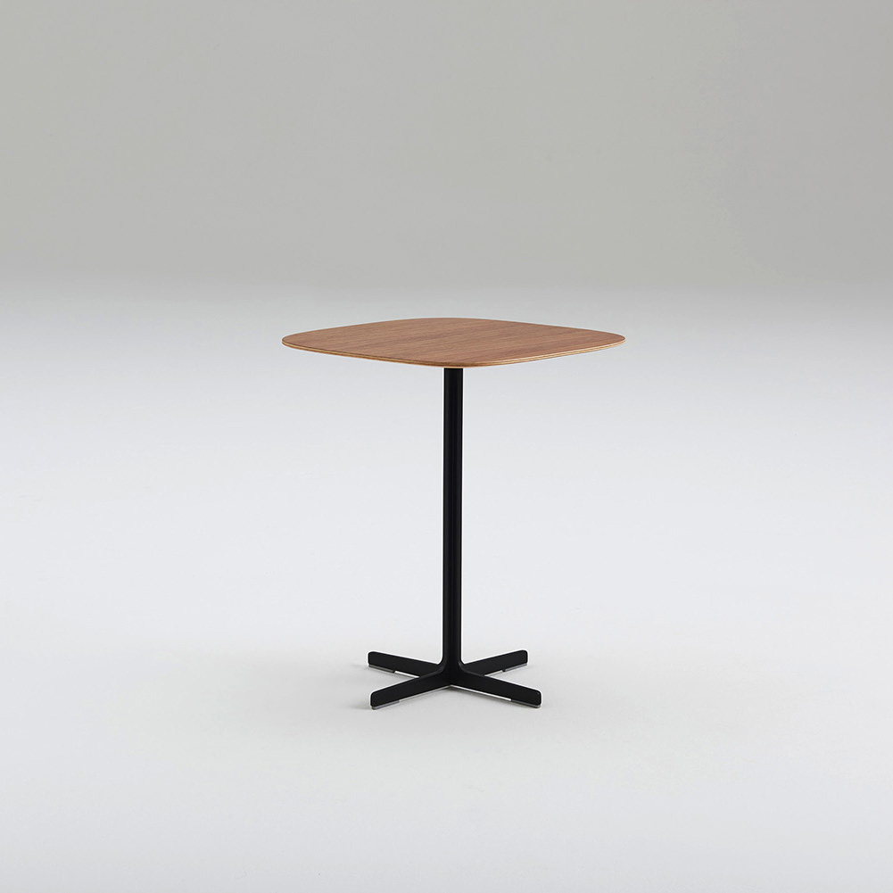 Davis Furniture Poise | Office Snapshots