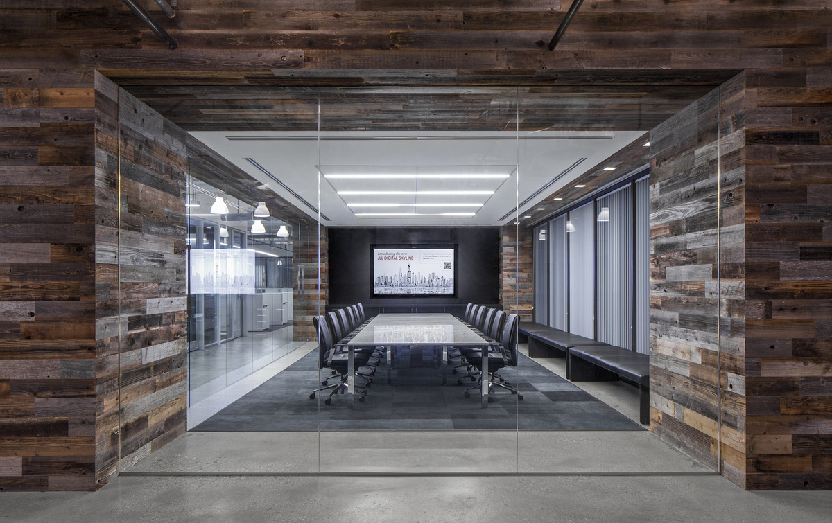 JLL Offices - El Segundo | Office Snapshots