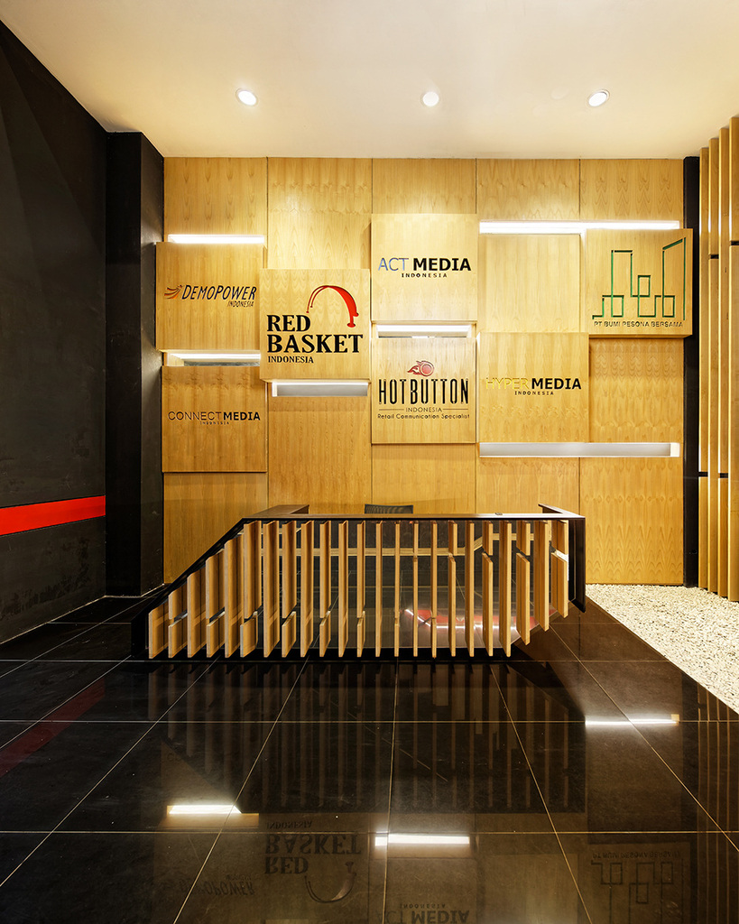 OMG Indonesia - Jakarta | Office Snapshots