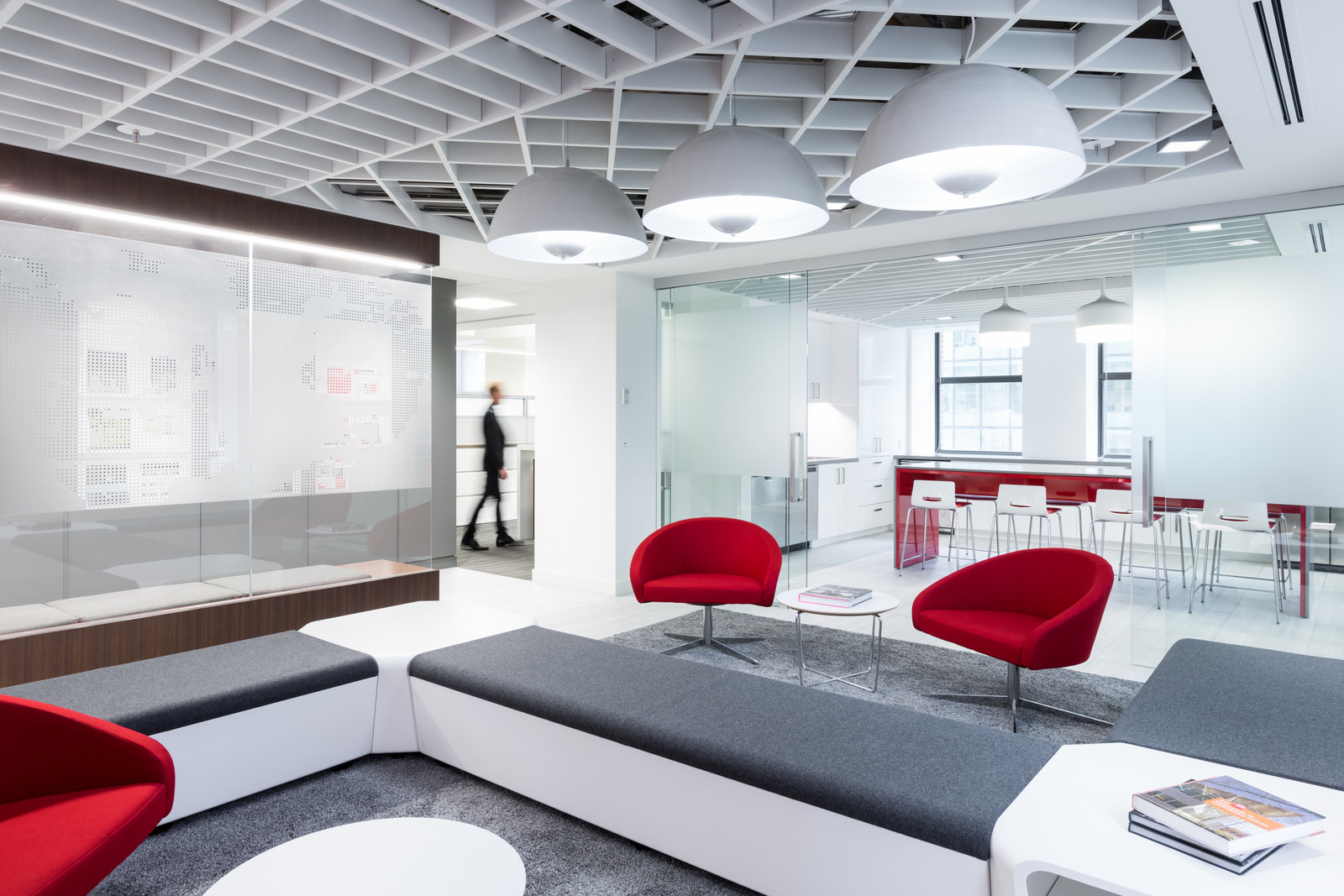 JLL Offices - Vancouver | Office Snapshots