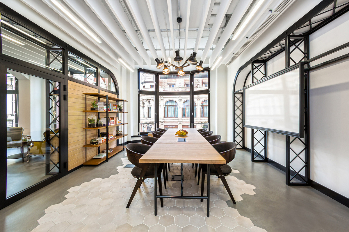 Opera Offices - Wroclaw | Office Snapshots