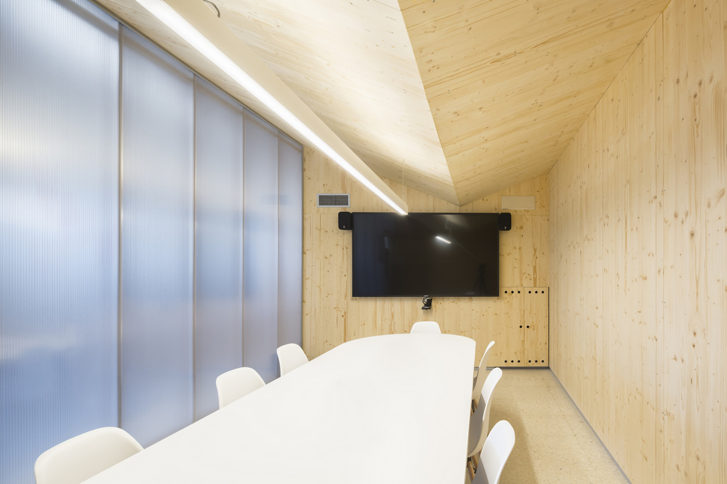 McCann Worldgroup Offices - Madrid | Office Snapshots