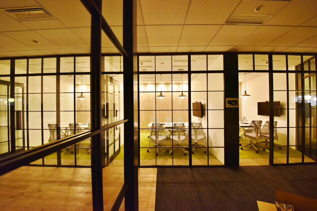 Indeed Offices - Tokyo | Office Snapshots