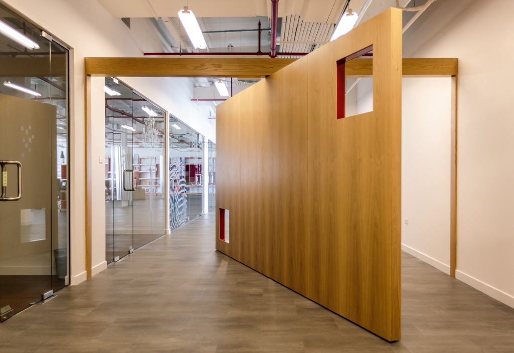 Infofort Offices - Dubai | Office Snapshots