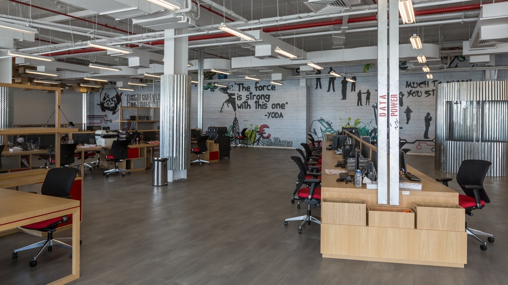 Infofort Offices - Dubai | Office Snapshots