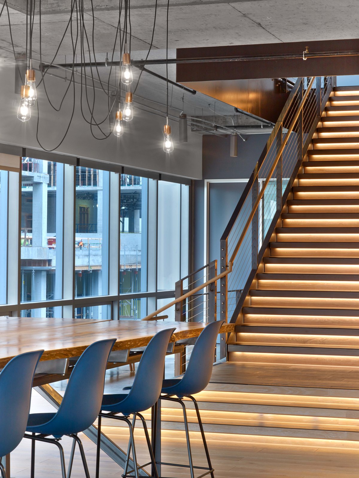 HBO Workspace - Seattle | Office Snapshots