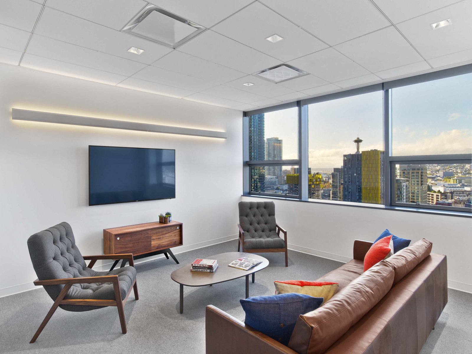 HBO Workspace - Seattle | Office Snapshots