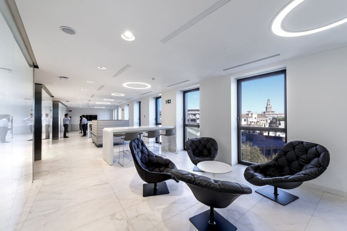 EY Offices - Milan - Office Snapshots